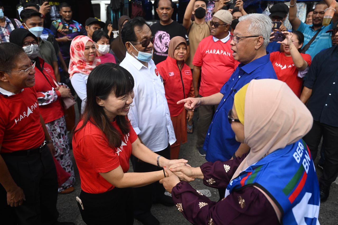 Ismail Sabri santuni pengunjung pekan sehari Kerayong | Edisi 9