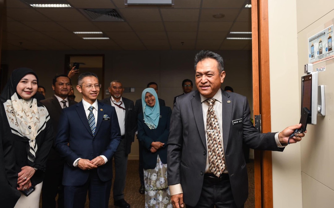 Awang Alik dilantik TKSUK JPM baharu | Edisi 9